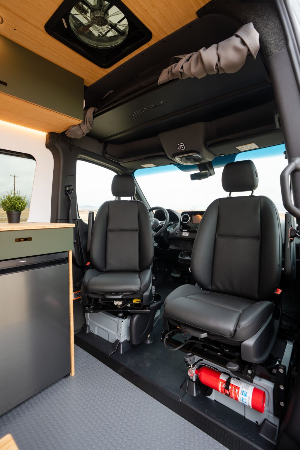 2025 Geotrek Bear Peak Sprinter 144 AWD - Vanlife Trader