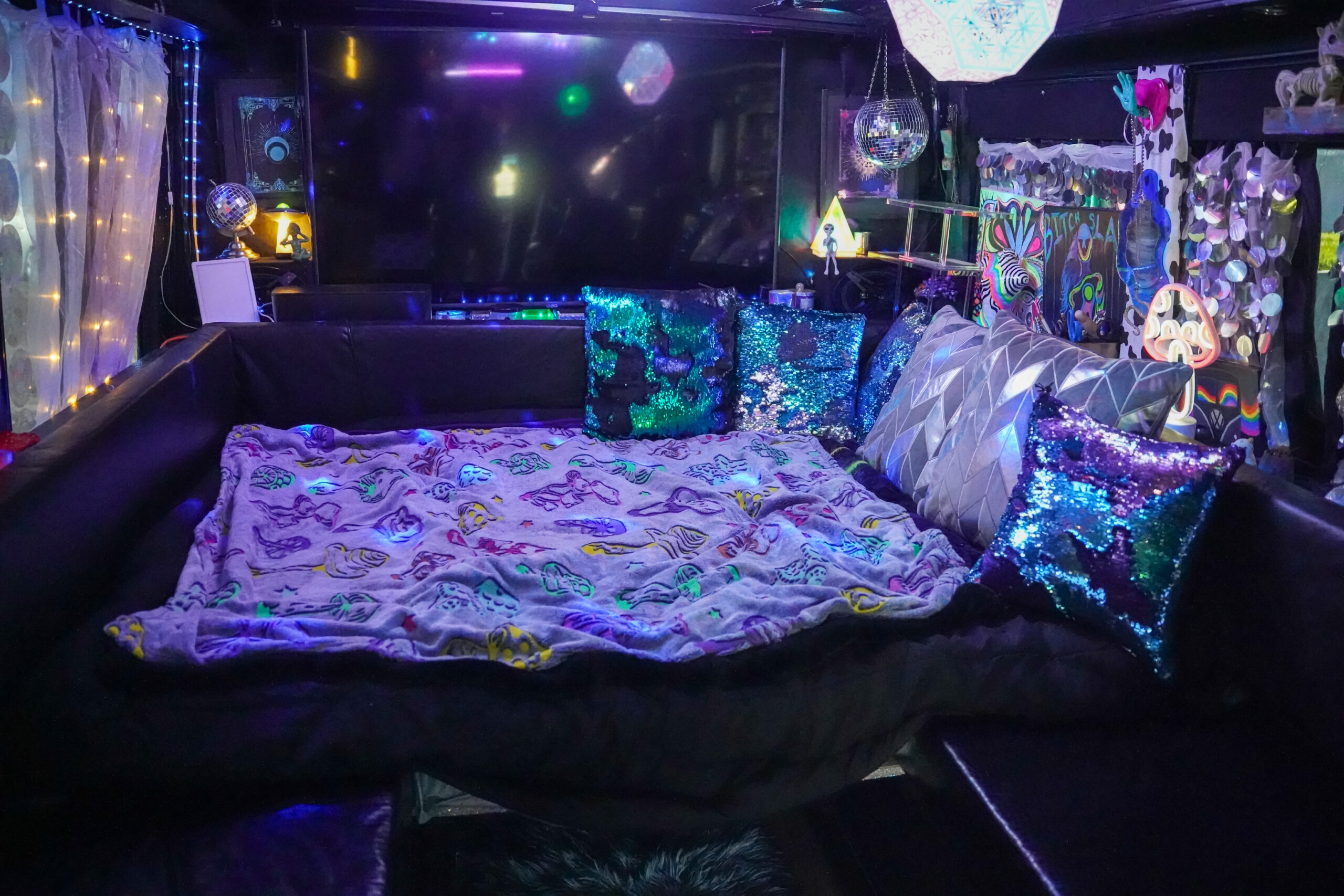 2008 Ford Econoline 2WD - Vanlife Trader