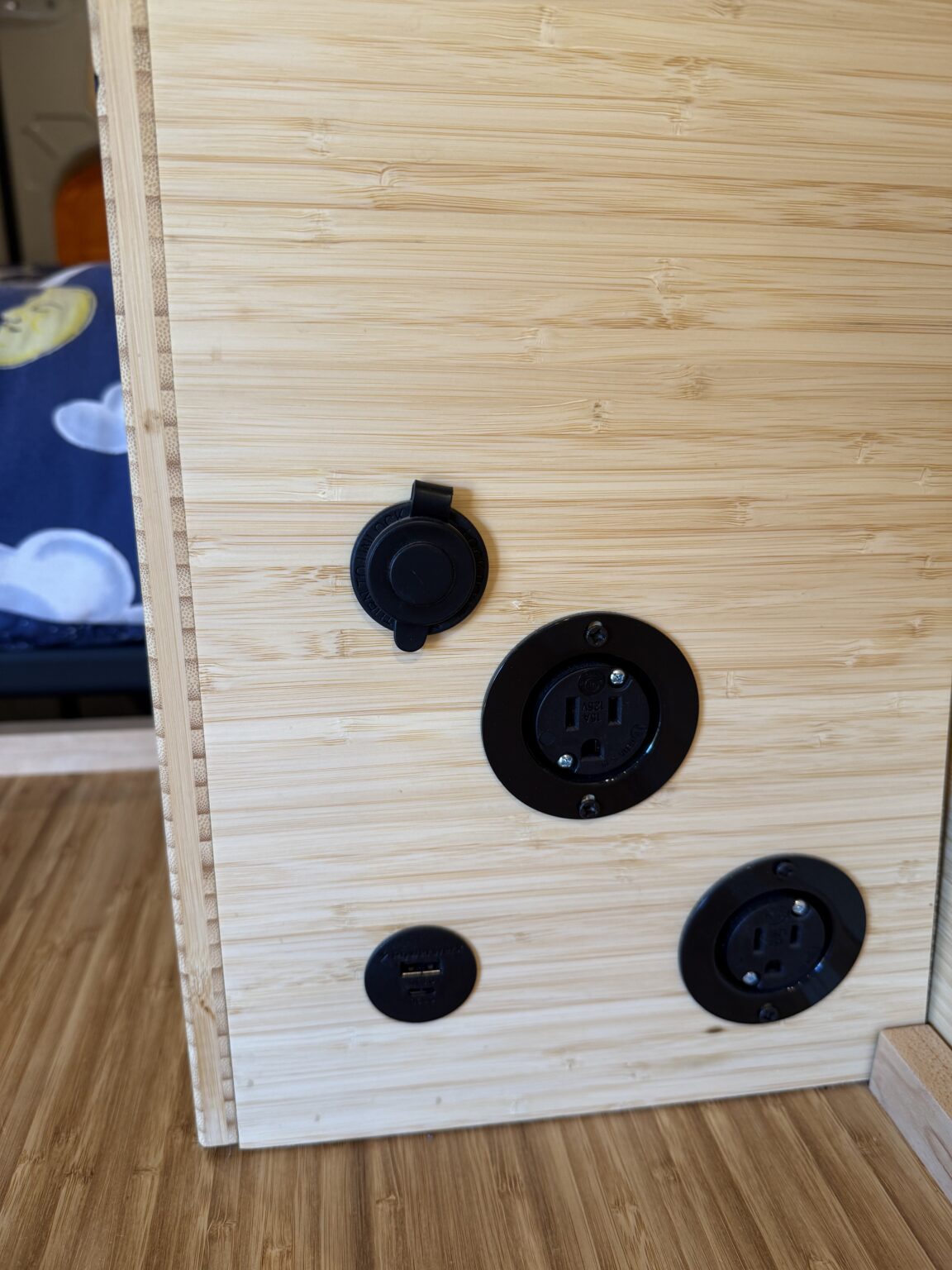 2022 Mercedes Sprinter 4×4 - Vanlife Trader