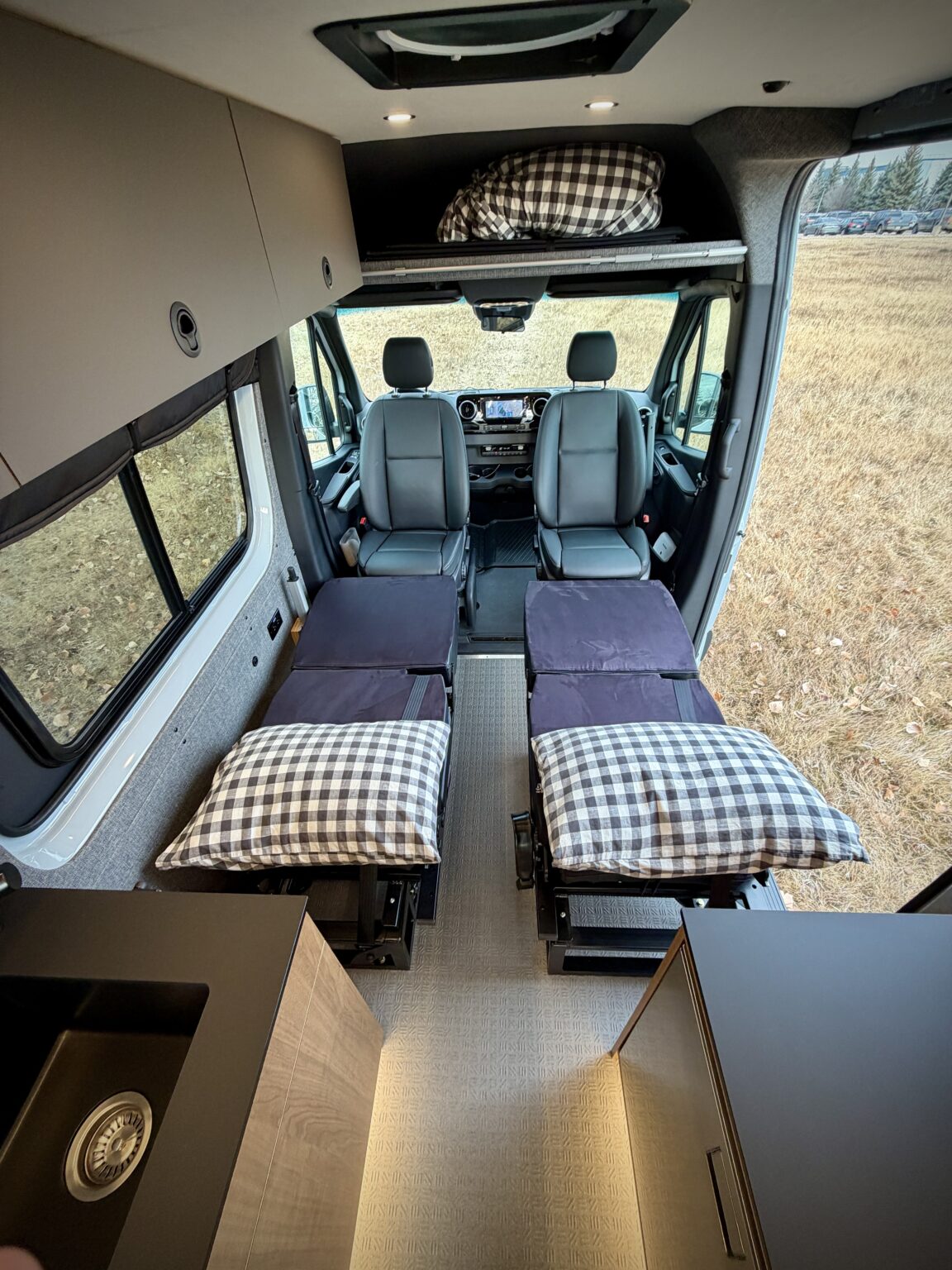 Mercedes Sprinter 4 Person 170″ AWD - Vanlife Trader