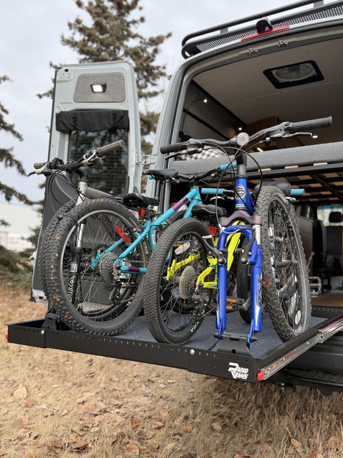 Mercedes Sprinter 4 Person 170″ AWD - Vanlife Trader