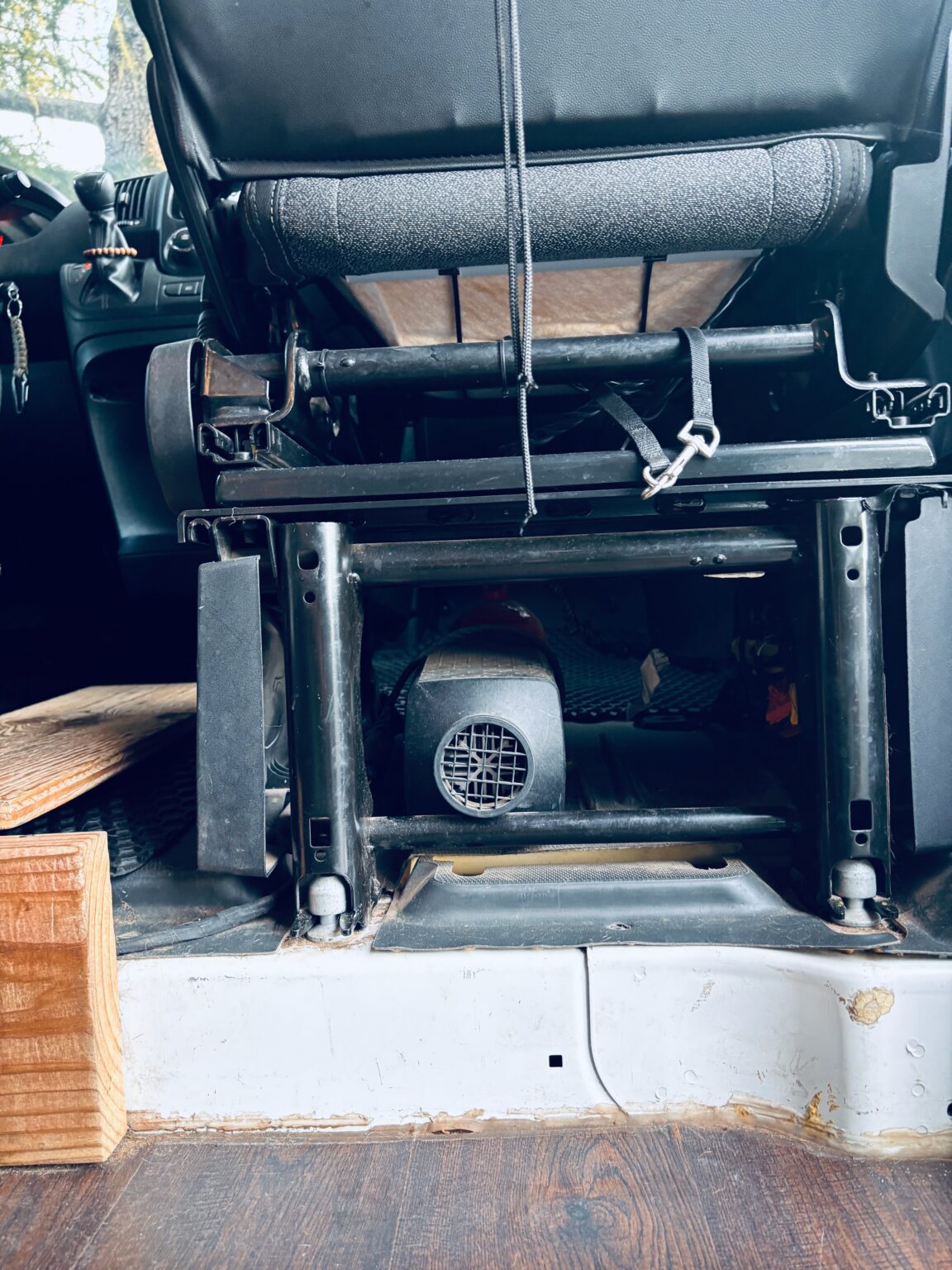 2019 Ram Promaster 159WB 4 Season Conversion - Vanlife Trader