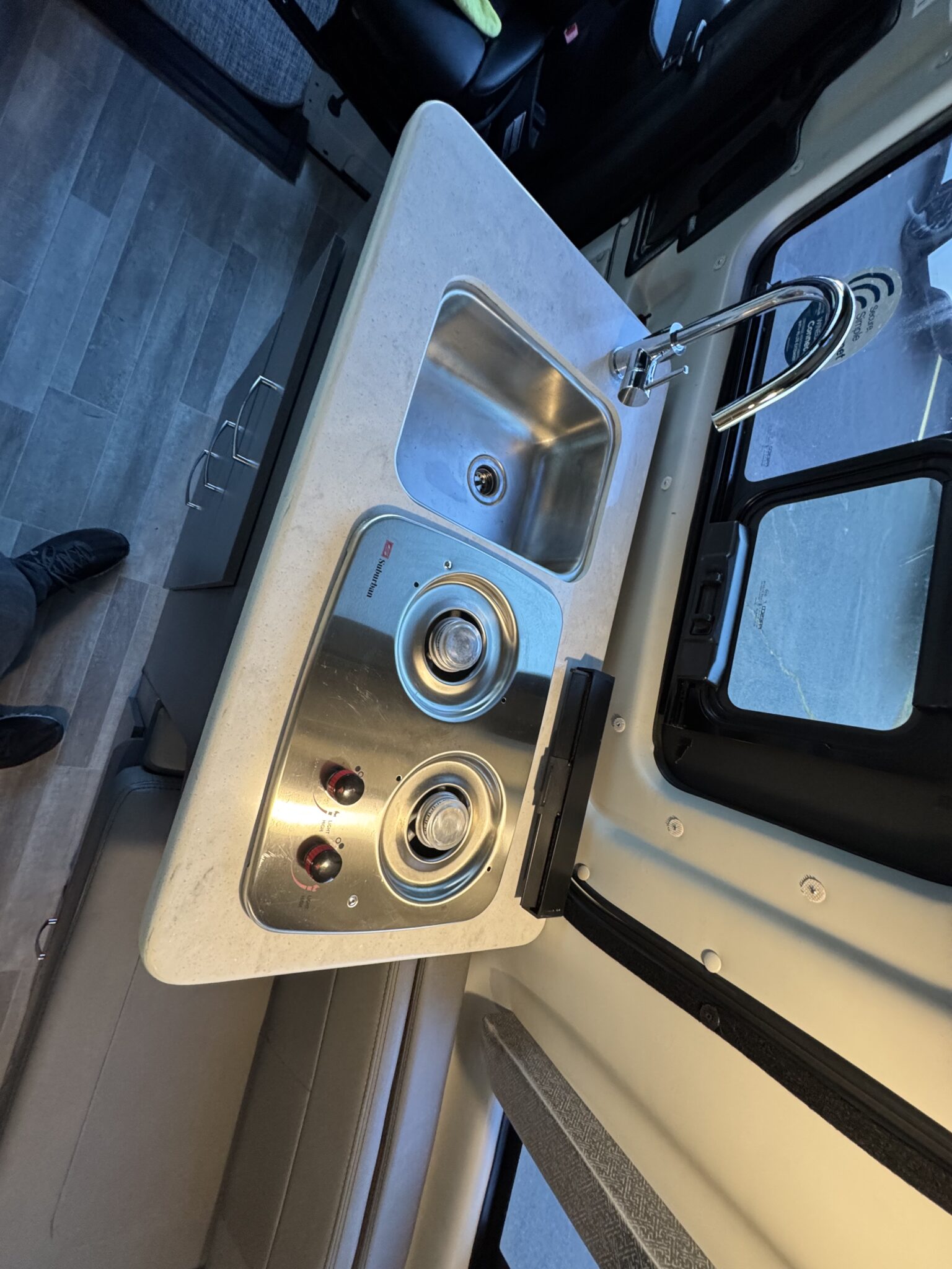 2023 Thor Sanctuary 19p 2WD Only 2k Miles - Vanlife Trader