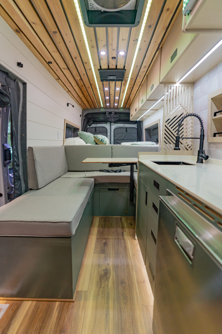 The Summit Layout (Model Van Displayed) - Vanlife Trader
