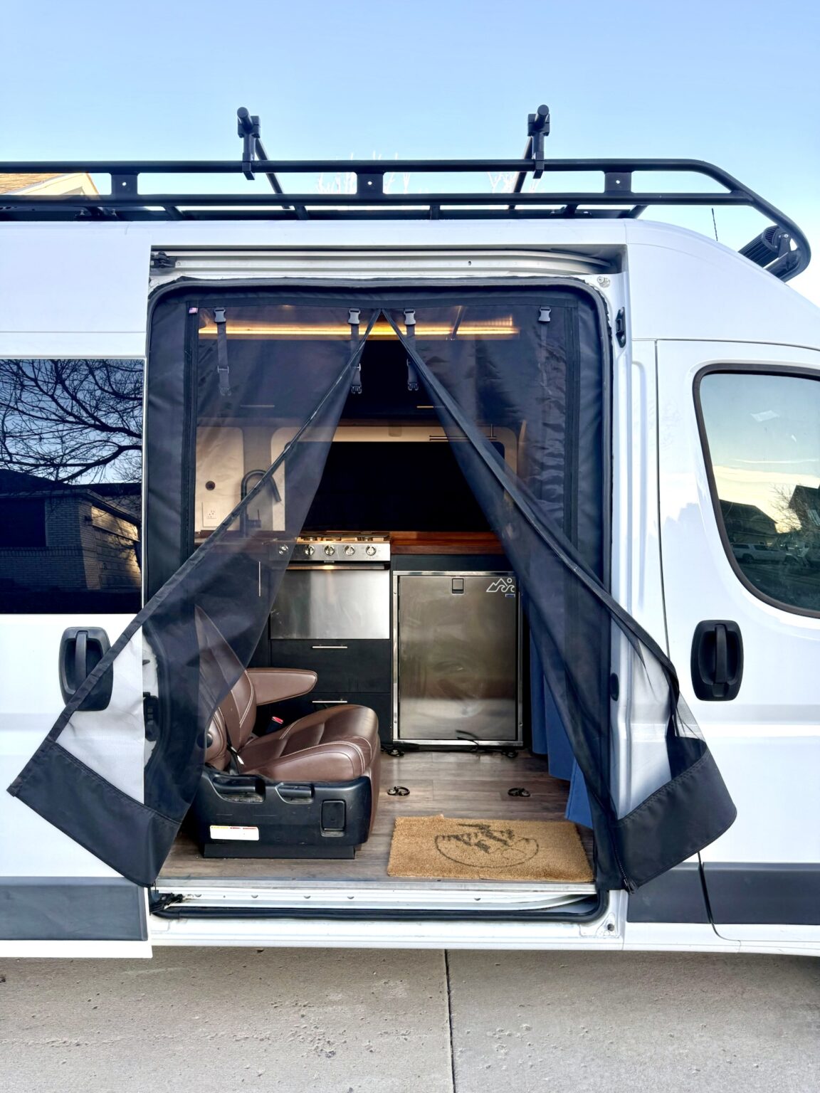 2018 Rossmönster Ram Promaster 3500 Ext. Fully Loaded - Vanlife Trader