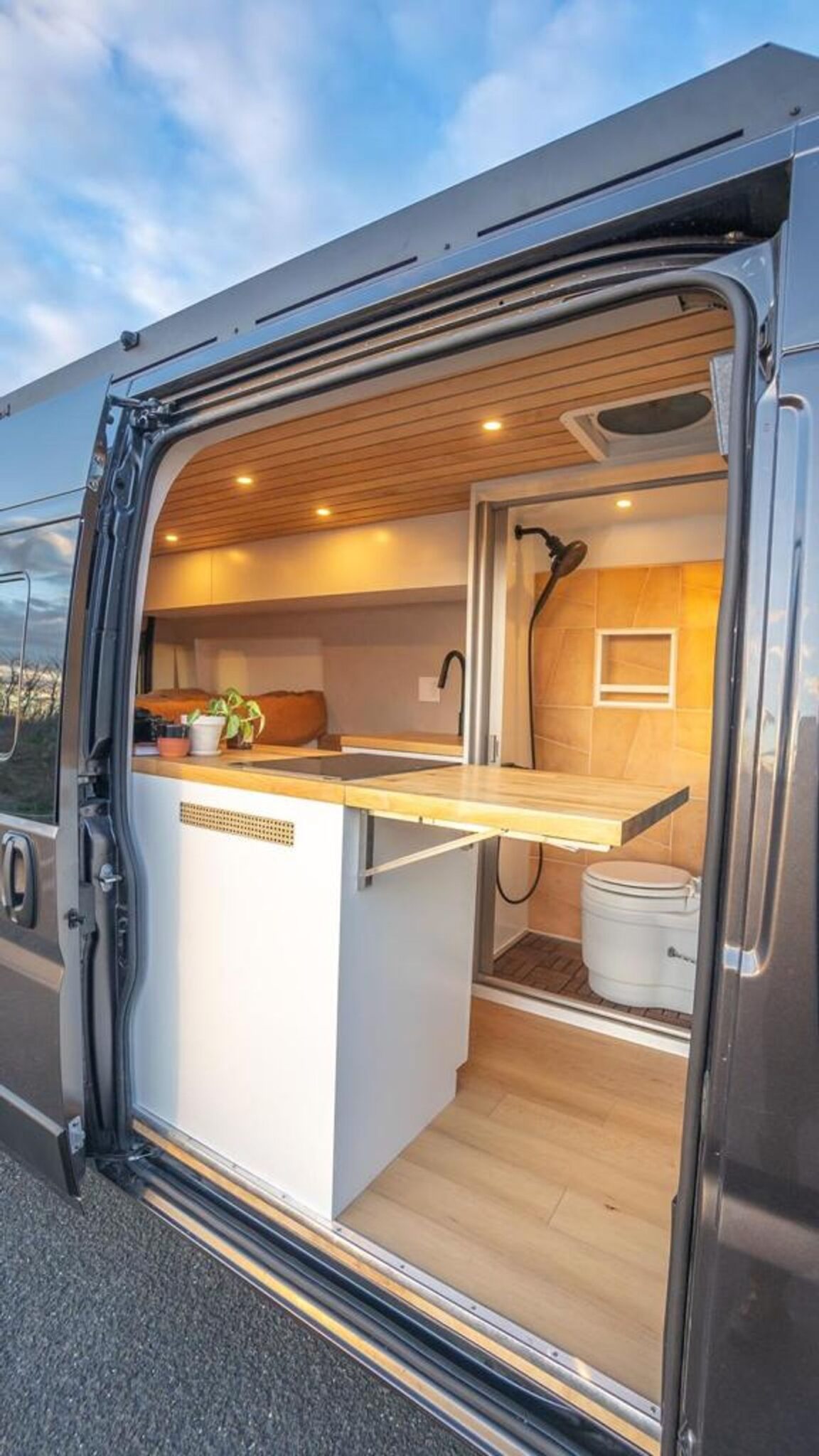 Luxury Dodge Promaster 2500 Off Grid/Stealth Ready - Vanlife Trader
