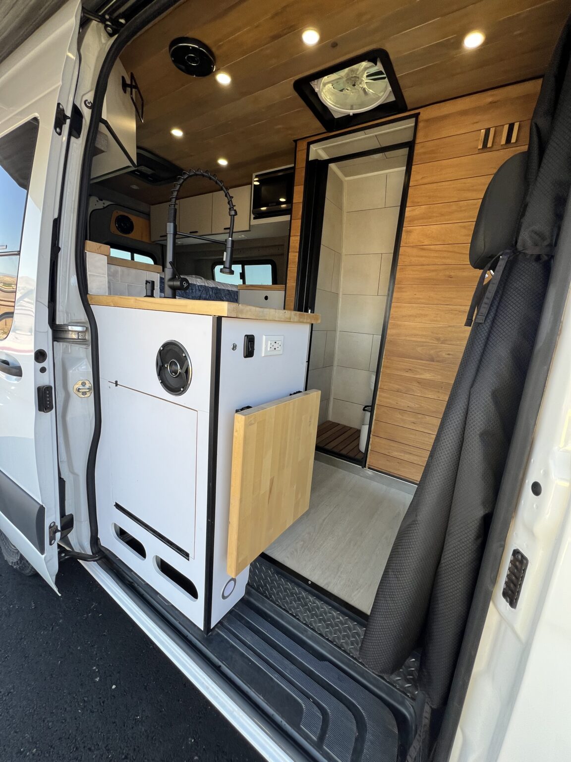 2021 Mercedes‑Benz Sprinter 2500 144” High Roof – Pro Built Camp Van ...