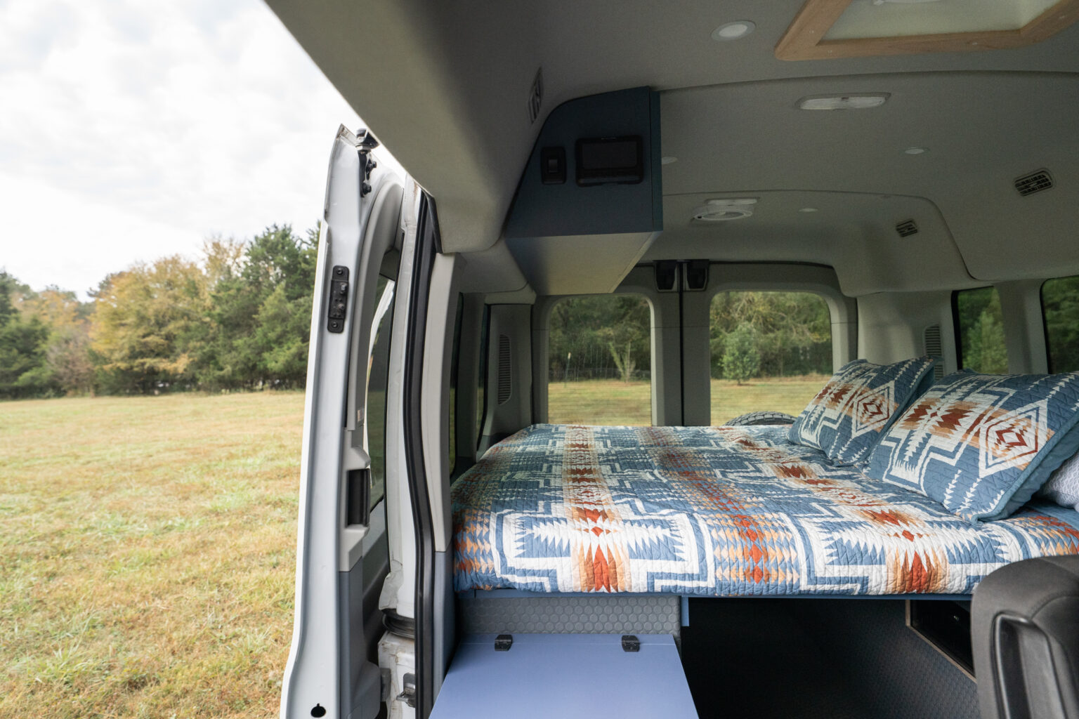 Luxury Camper Van x Wolf Wagons | Low Milage - Vanlife Trader