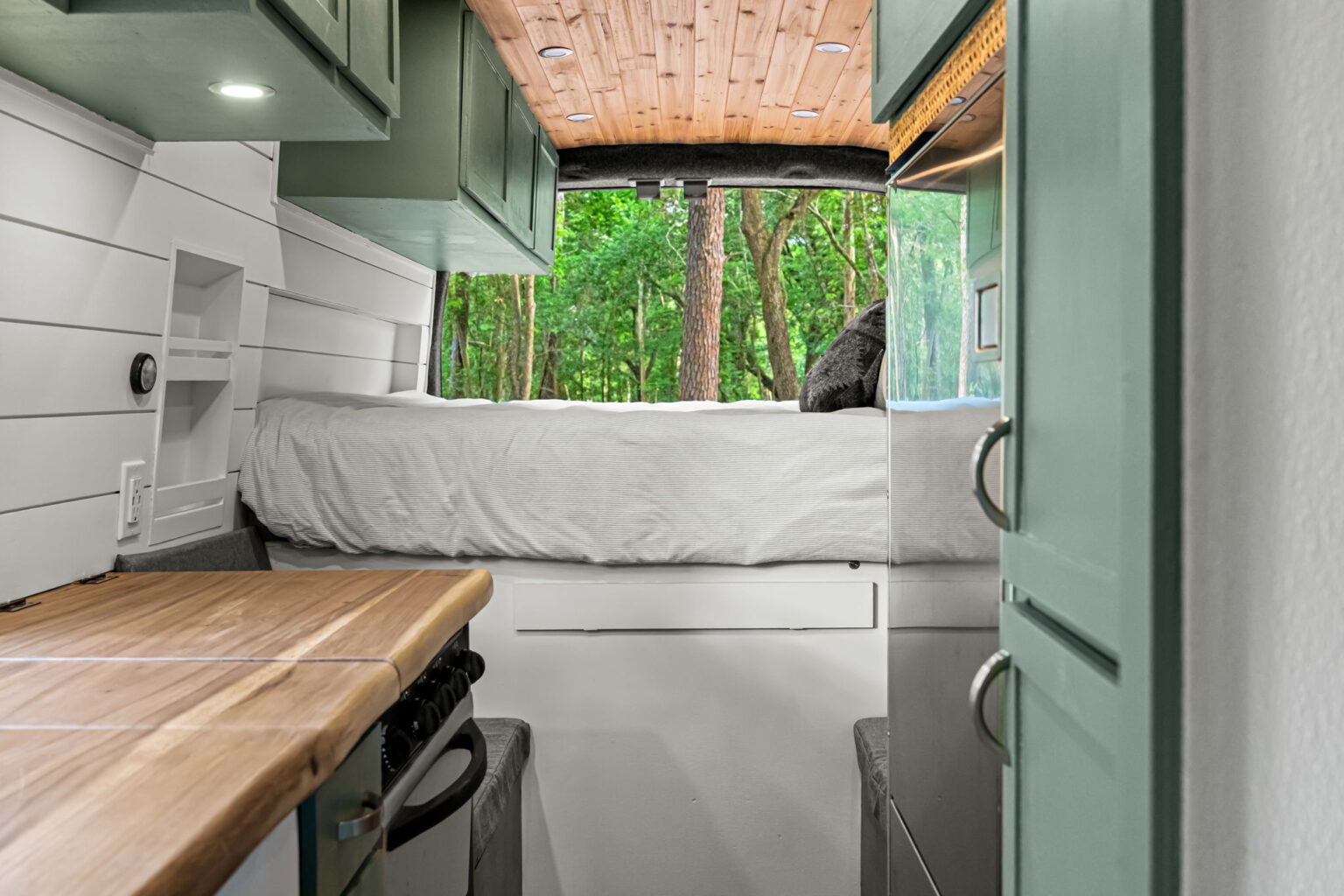 2019 Ford Transit 2WD - Vanlife Trader