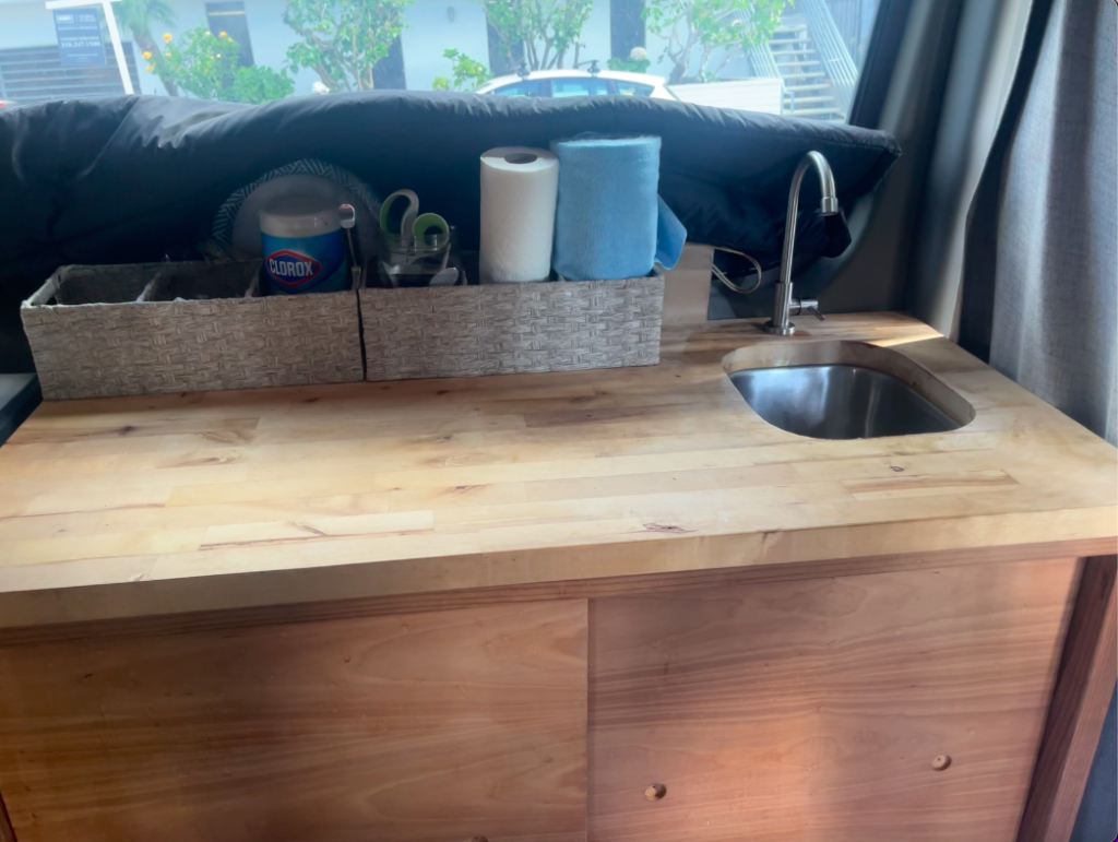 2007 Mercedes Sprinter 3500 extra long - Vanlife Trader